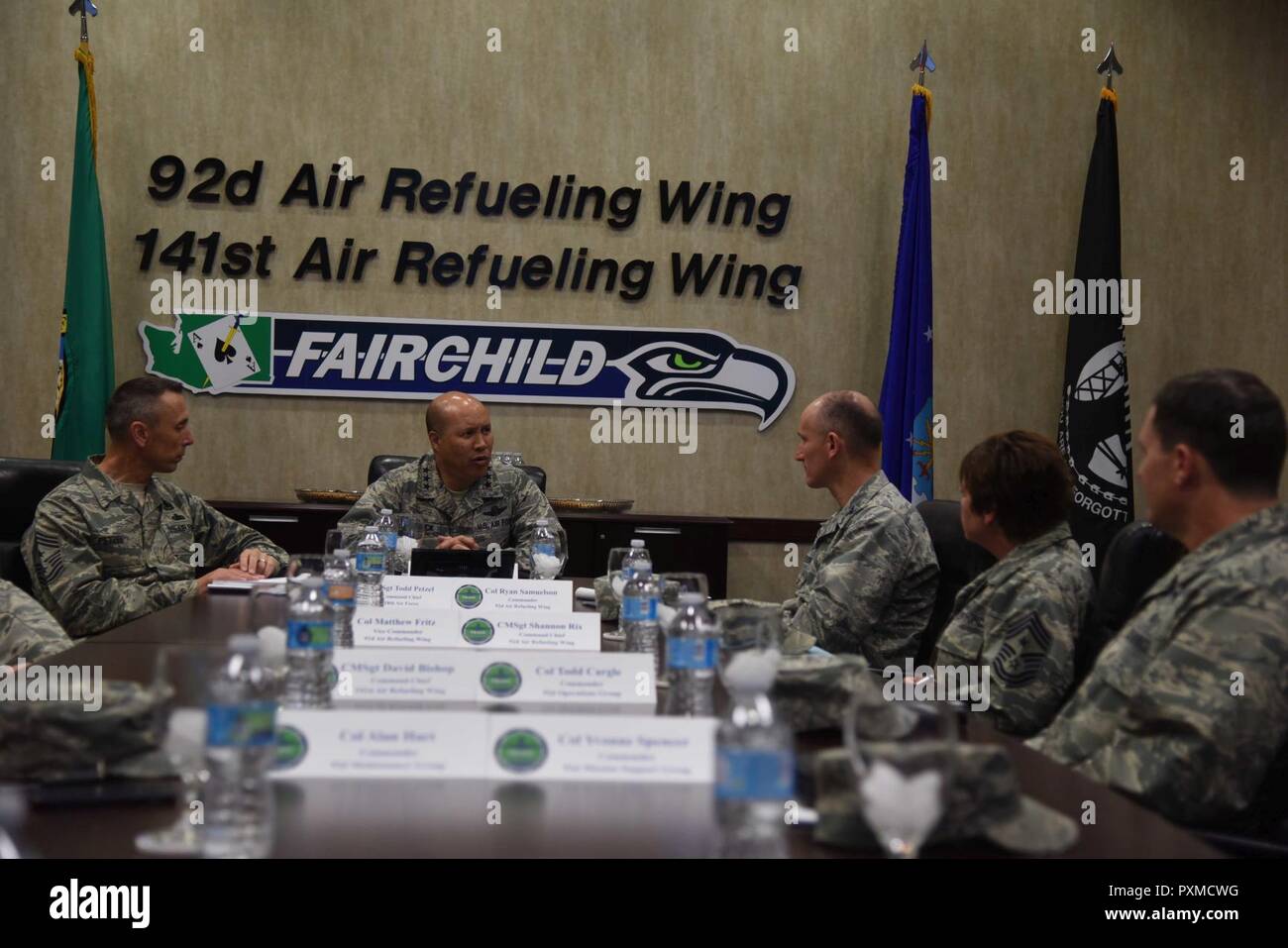 Lt gen giovanni tuck Banque de photographies et d’images à haute ...