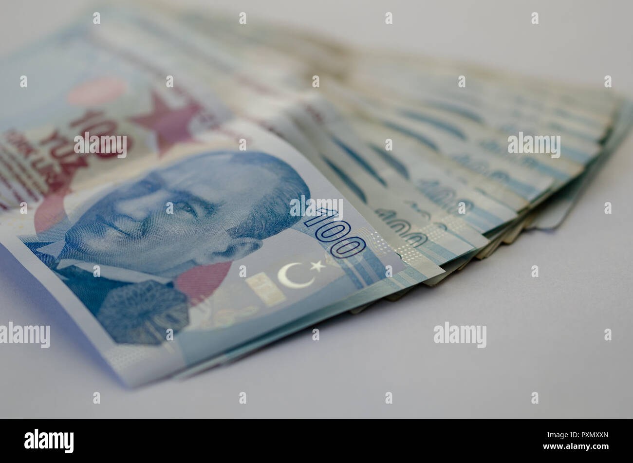 Symbole de la lire turque Banque de photographies et d’images à haute ...