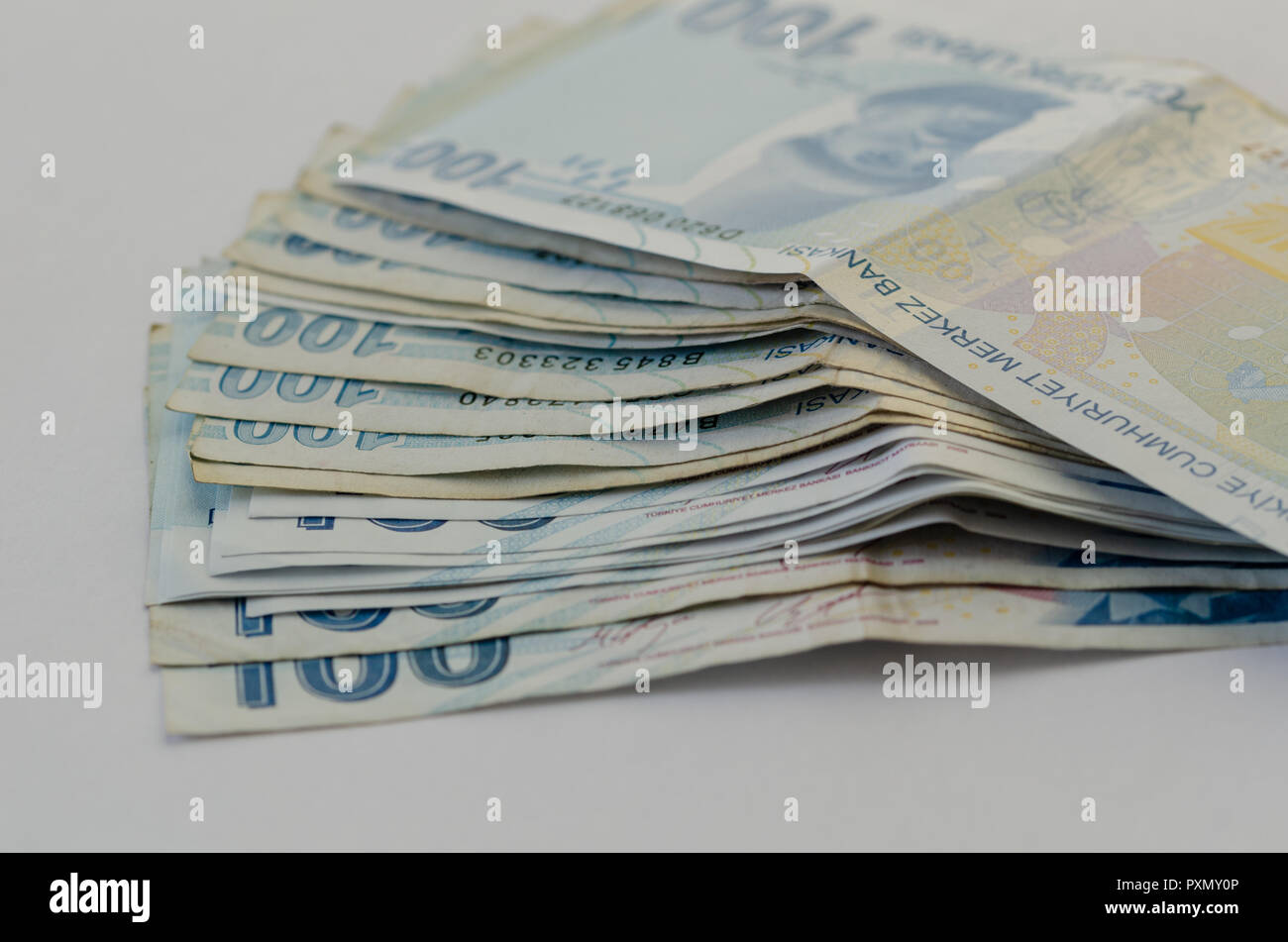 Symbole de la lire turque Banque de photographies et d’images à haute ...