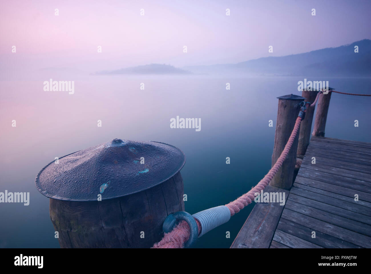 Lago di viverone Banque de photographies et d’images à haute résolution ...