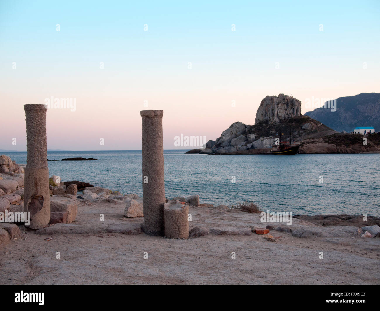 Temple de déméter kos Banque de photographies et d’images à haute ...