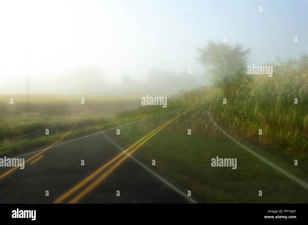 Deux Routes Banque d'image et photos - Alamy