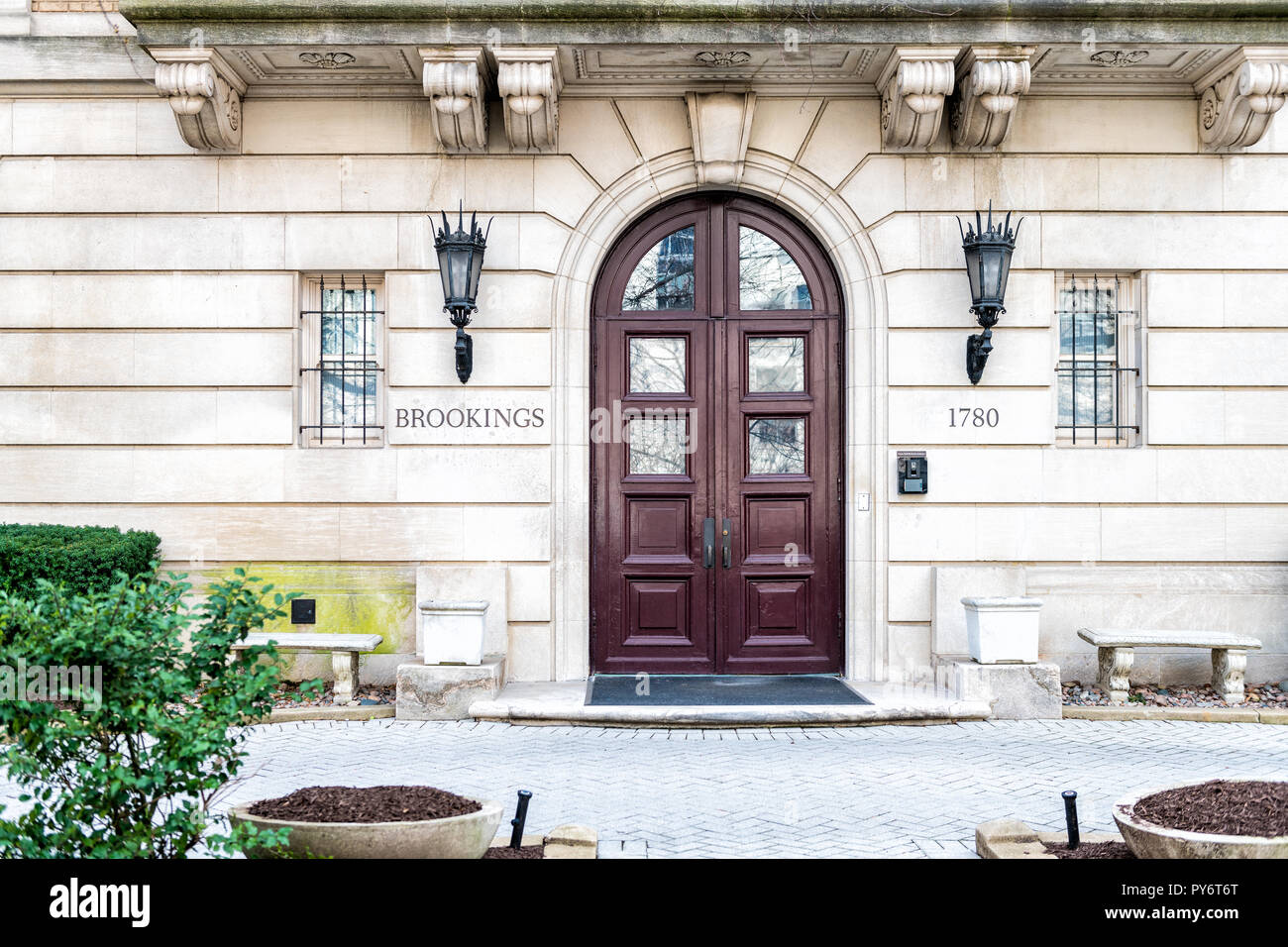 Washington DC, USA - 9 mars, 2018 : Brookings Institution immeuble bureau, l'administration ...