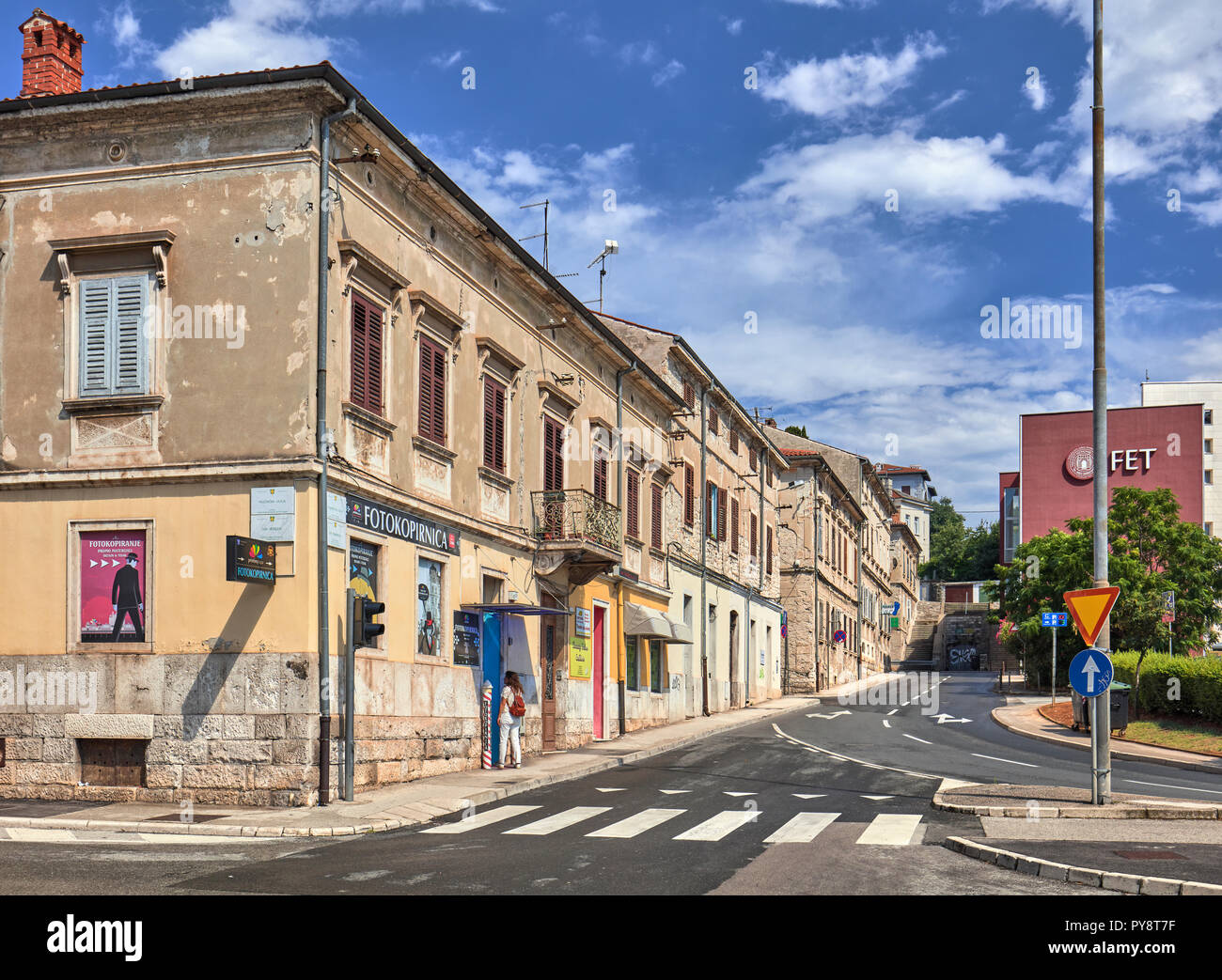 Croatia pula street Banque de photographies et d’images à haute ...
