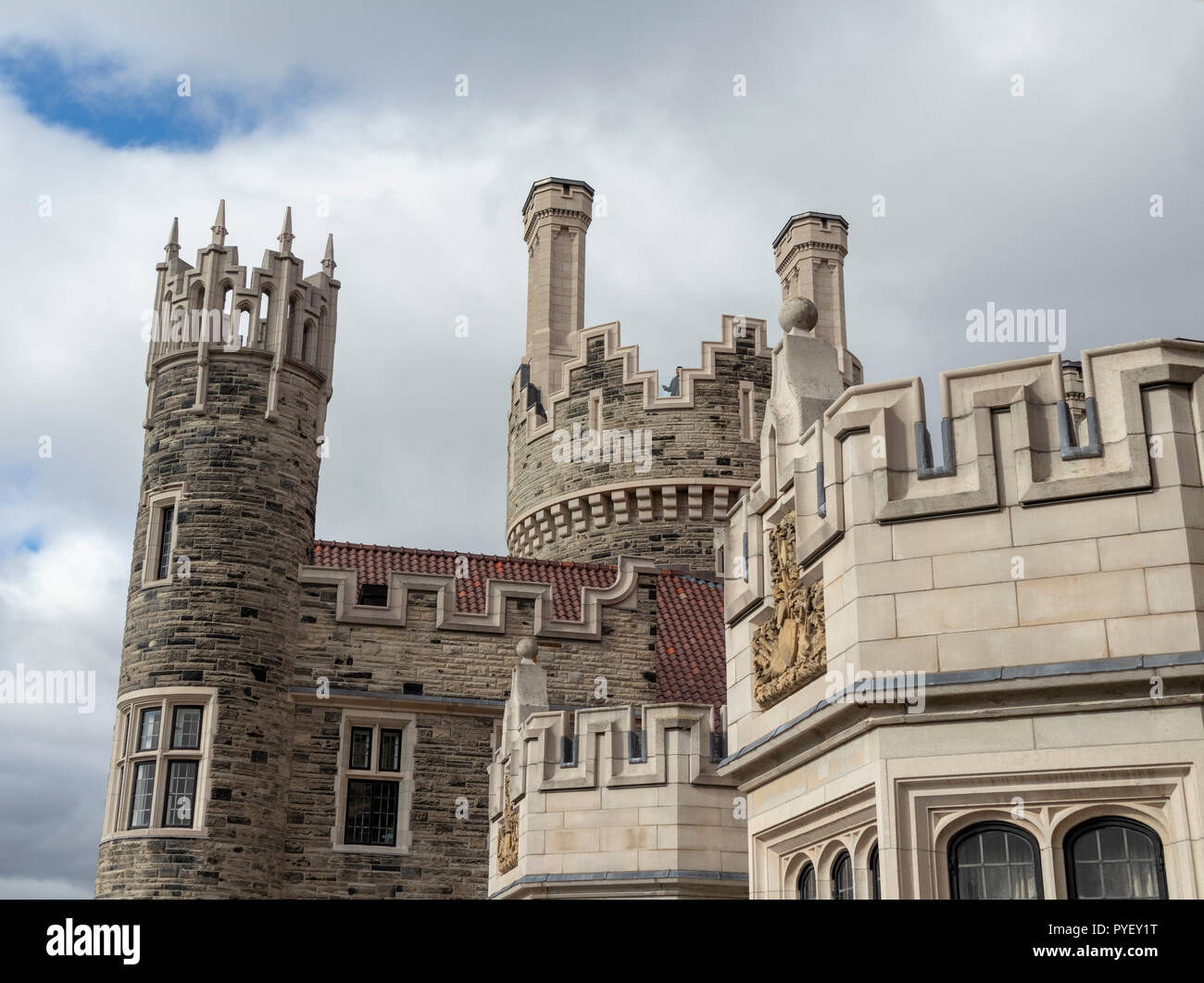 Gothic revival house Banque de photographies et d’images à haute ...