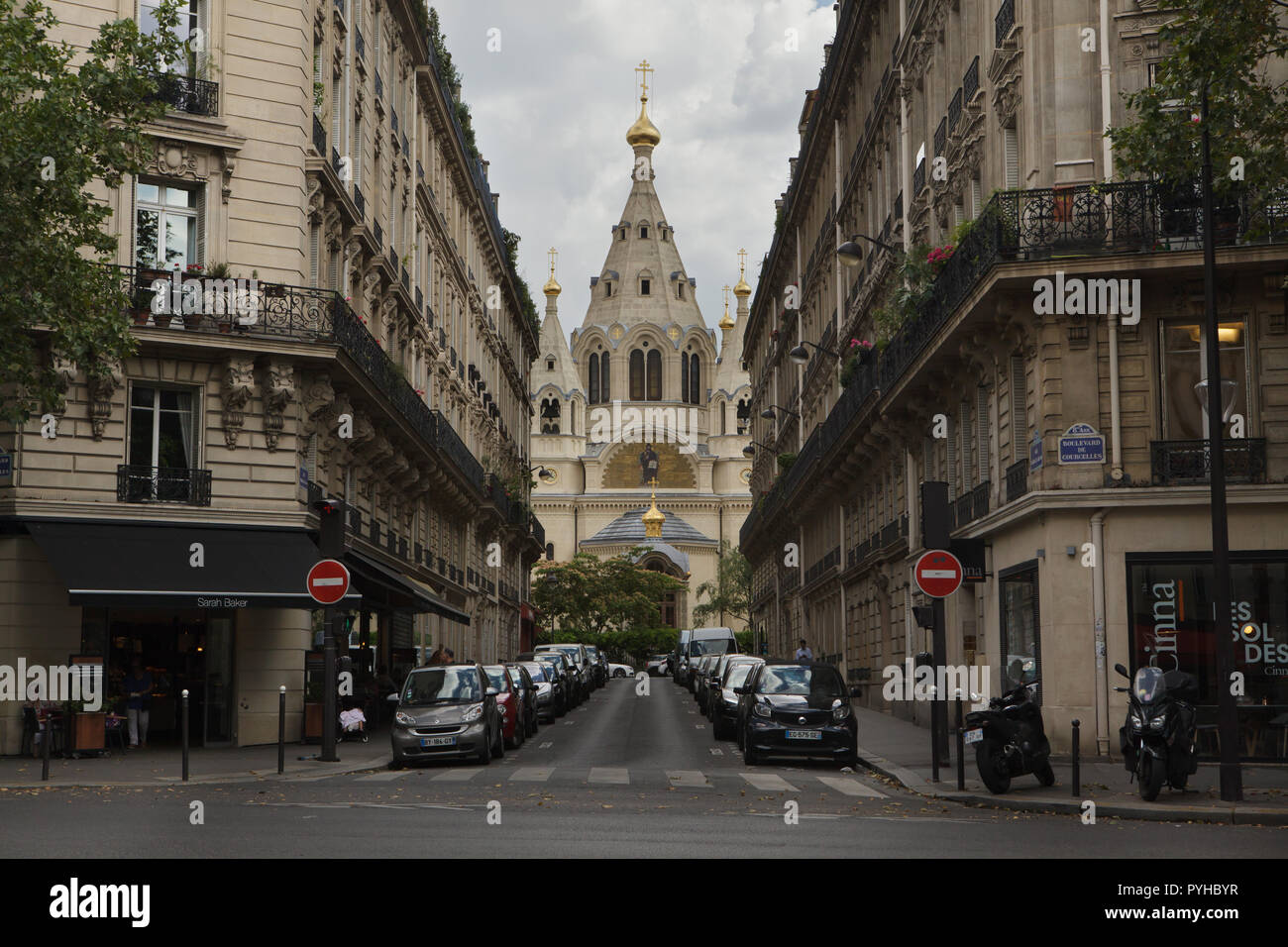 La cathédrale Alexander Nevsky (Cathédrale Saint-Alexandre-Nevsky) à Paris, France. La ...