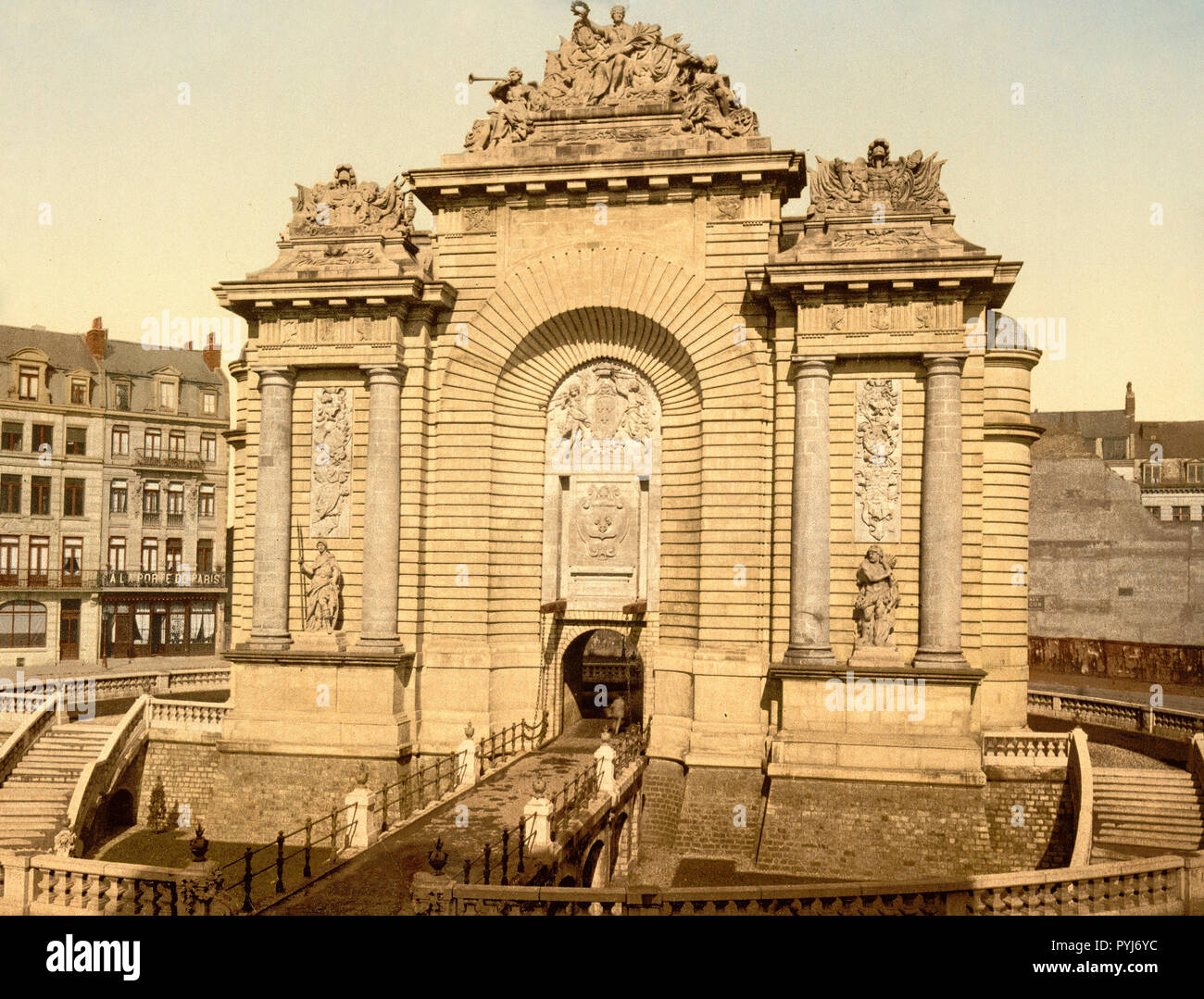 Porte de paris lille Banque de photographies et d’images à haute ...