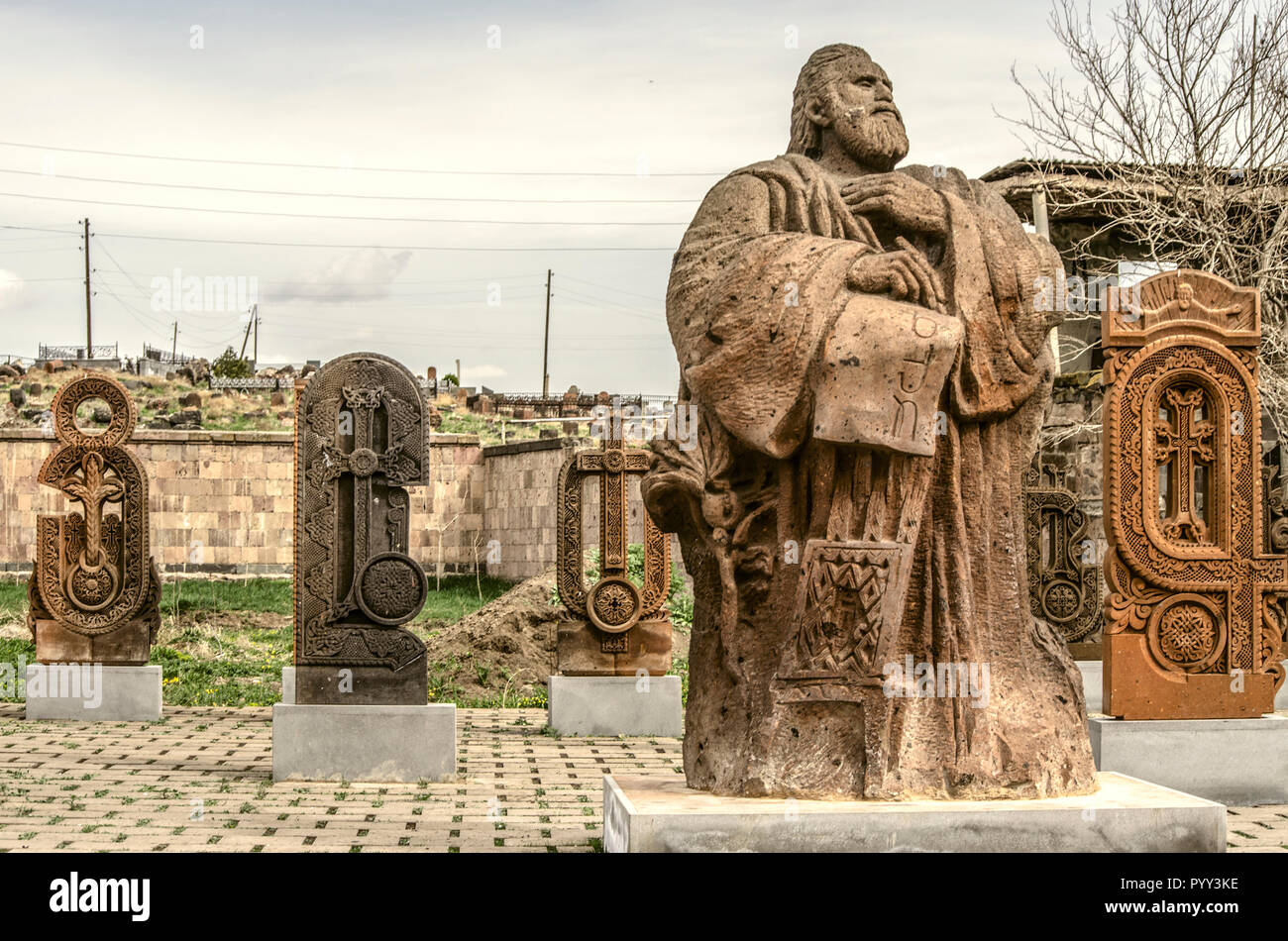 Statue de st mesrop mashtots Banque de photographies et d’images à ...