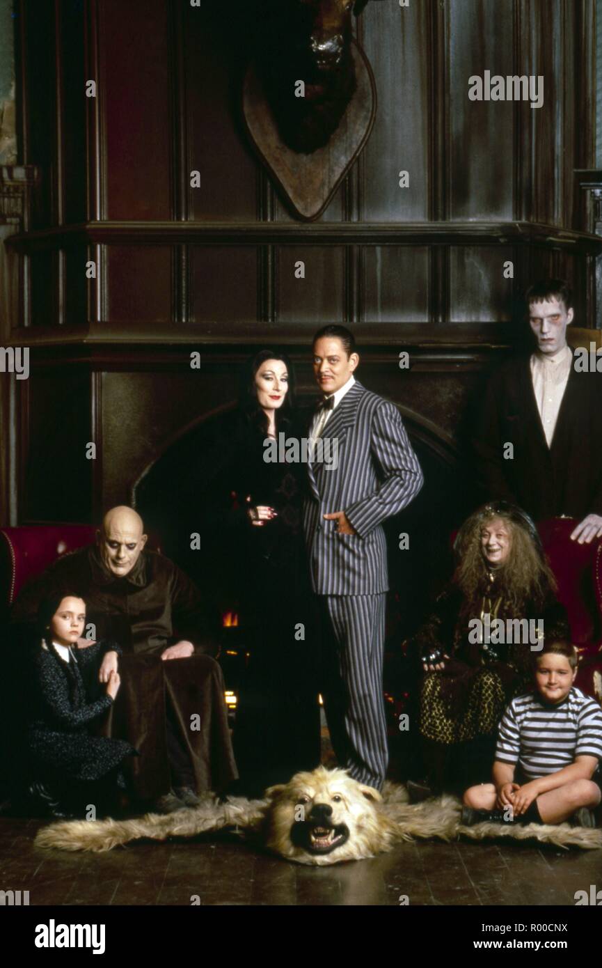 Les valeurs de la famille Addams Année : 1993 USA Réalisateur : Barry ...