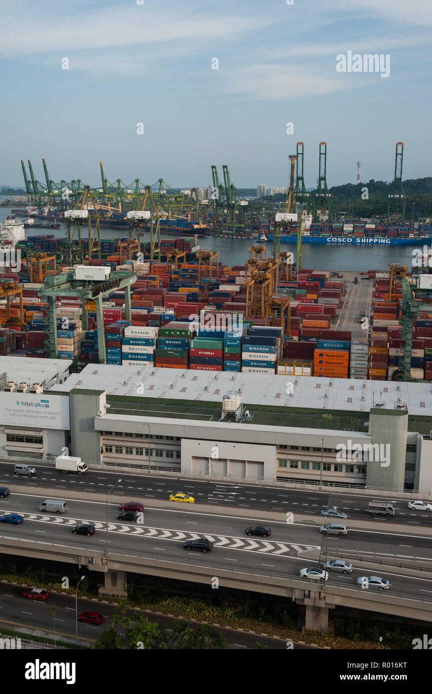 Brani container terminal Banque de photographies et d’images à haute ...