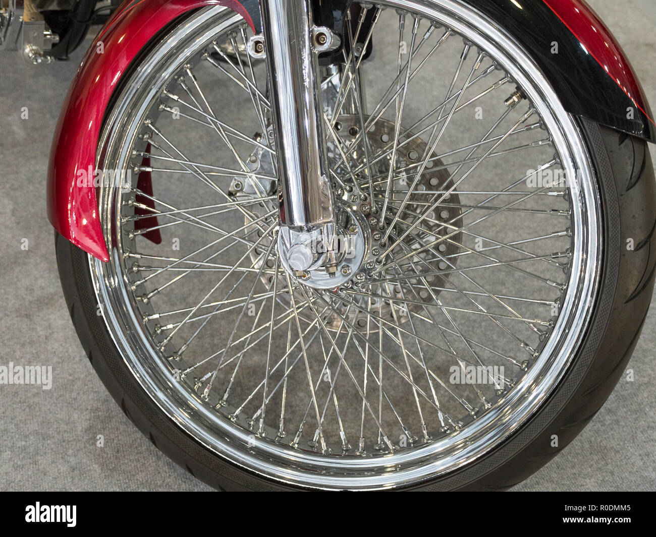 Motorcycle wheel Banque de photographies et d’images à haute résolution ...