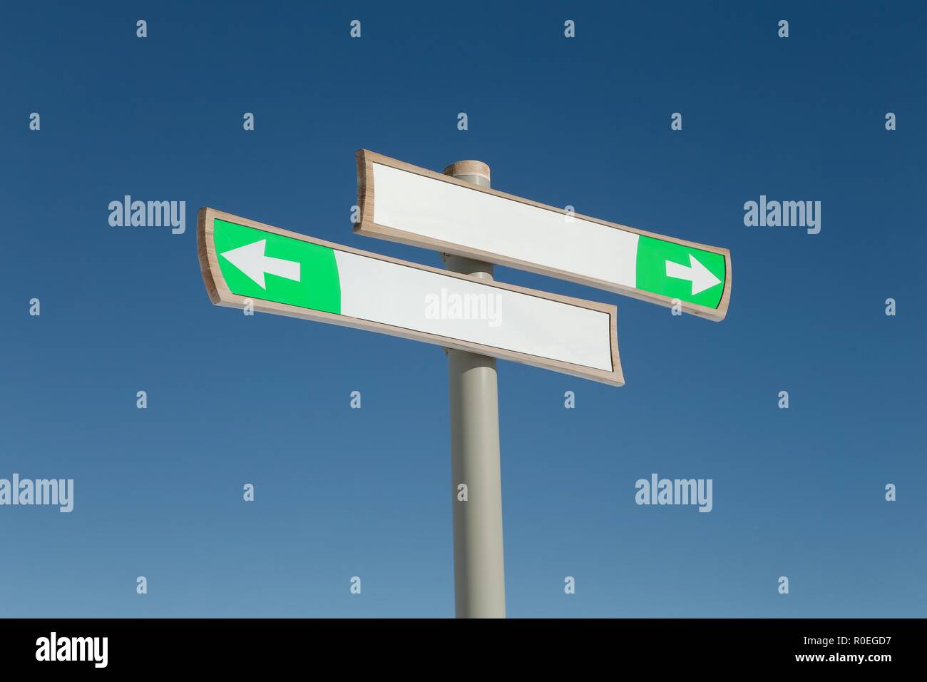 Panneau de signalisation bidirectionnel Banque de photographies et d ...