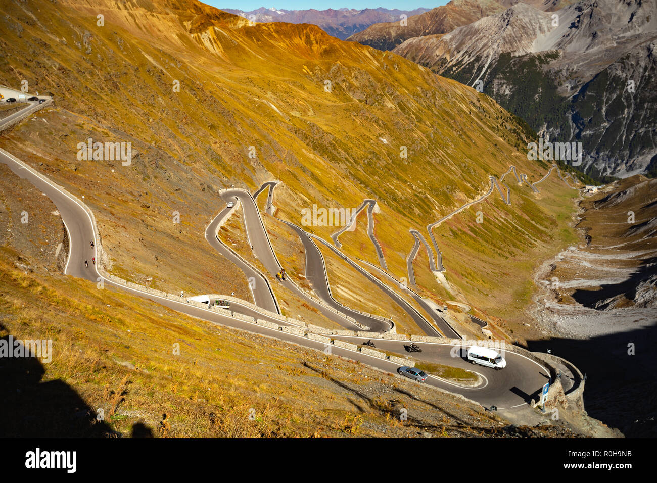 Passo dello stelvio Banque de photographies et d’images à haute ...