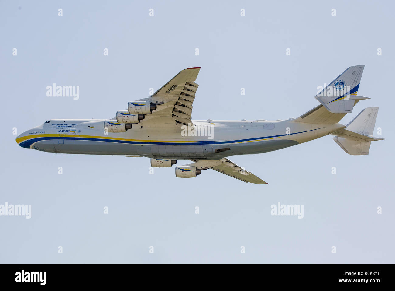 The antonov an 225 mriya Banque de photographies et d’images à haute ...