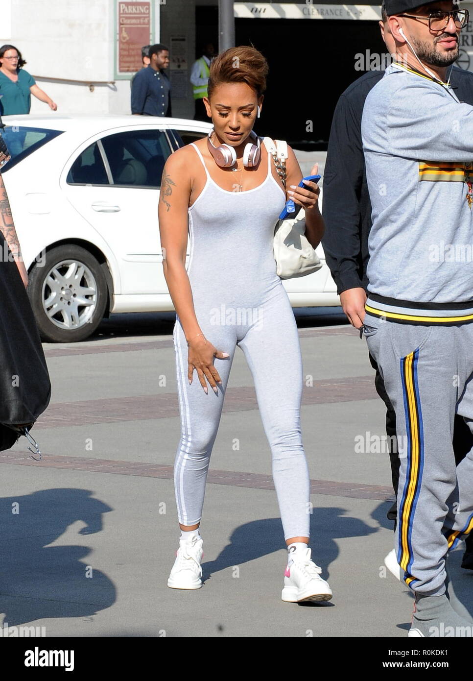 Mel B arrive à l 'Americas Got Talent' studios à une forme d' body ...