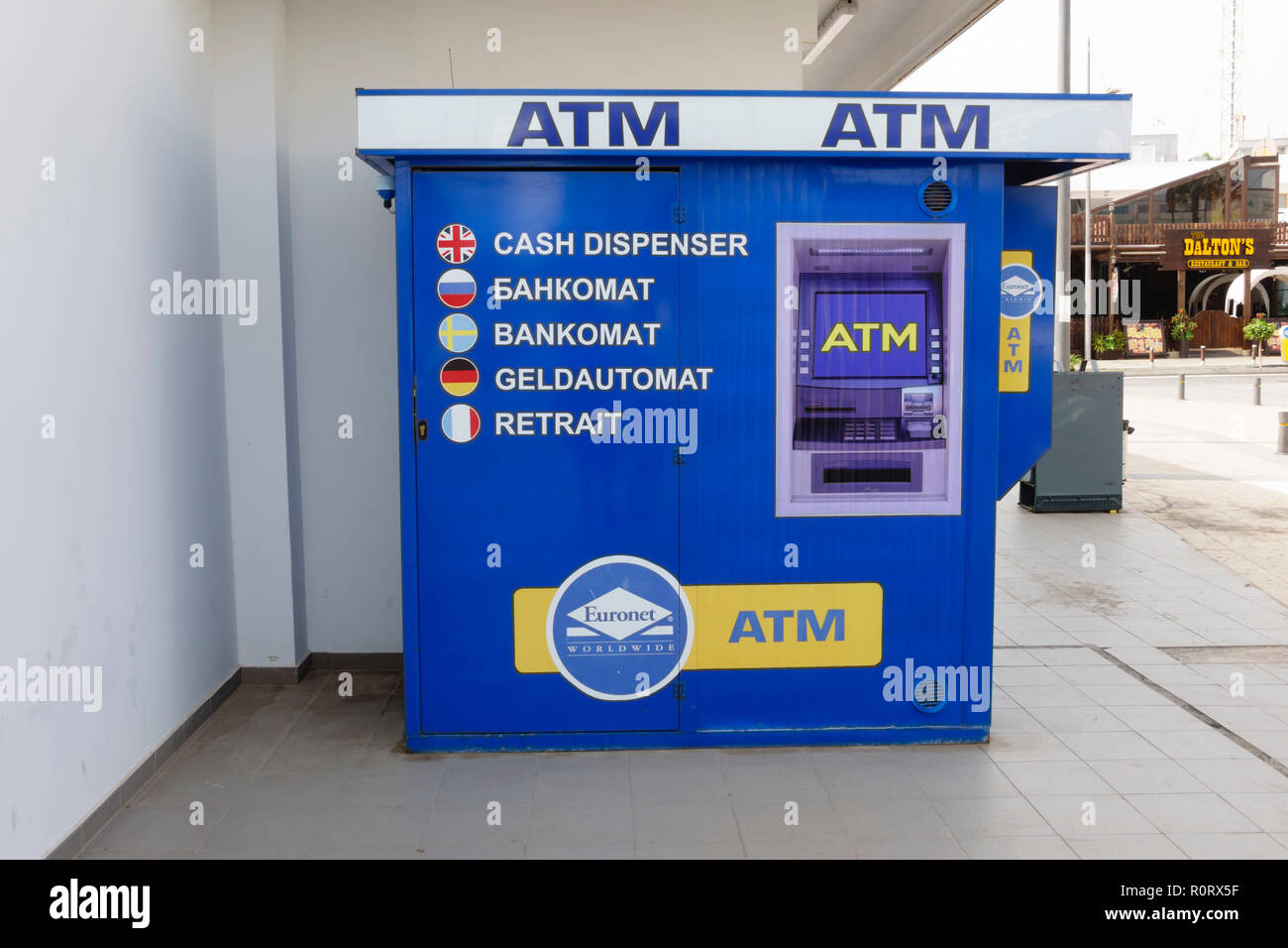 Distributeur automatique français Banque de photographies et d’images à ...