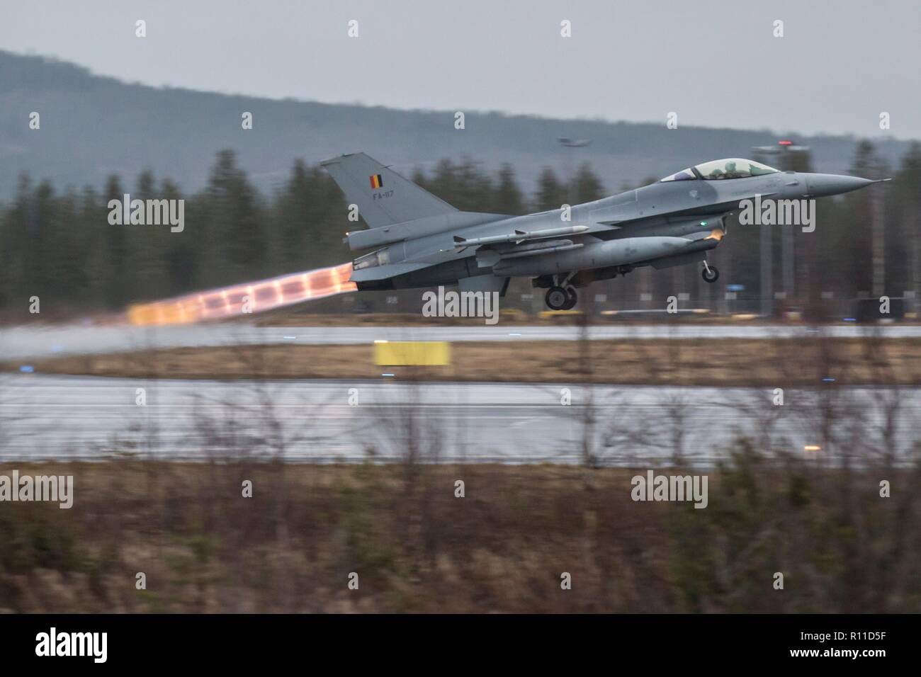 F16 belge Banque de photographies et d’images à haute résolution - Alamy