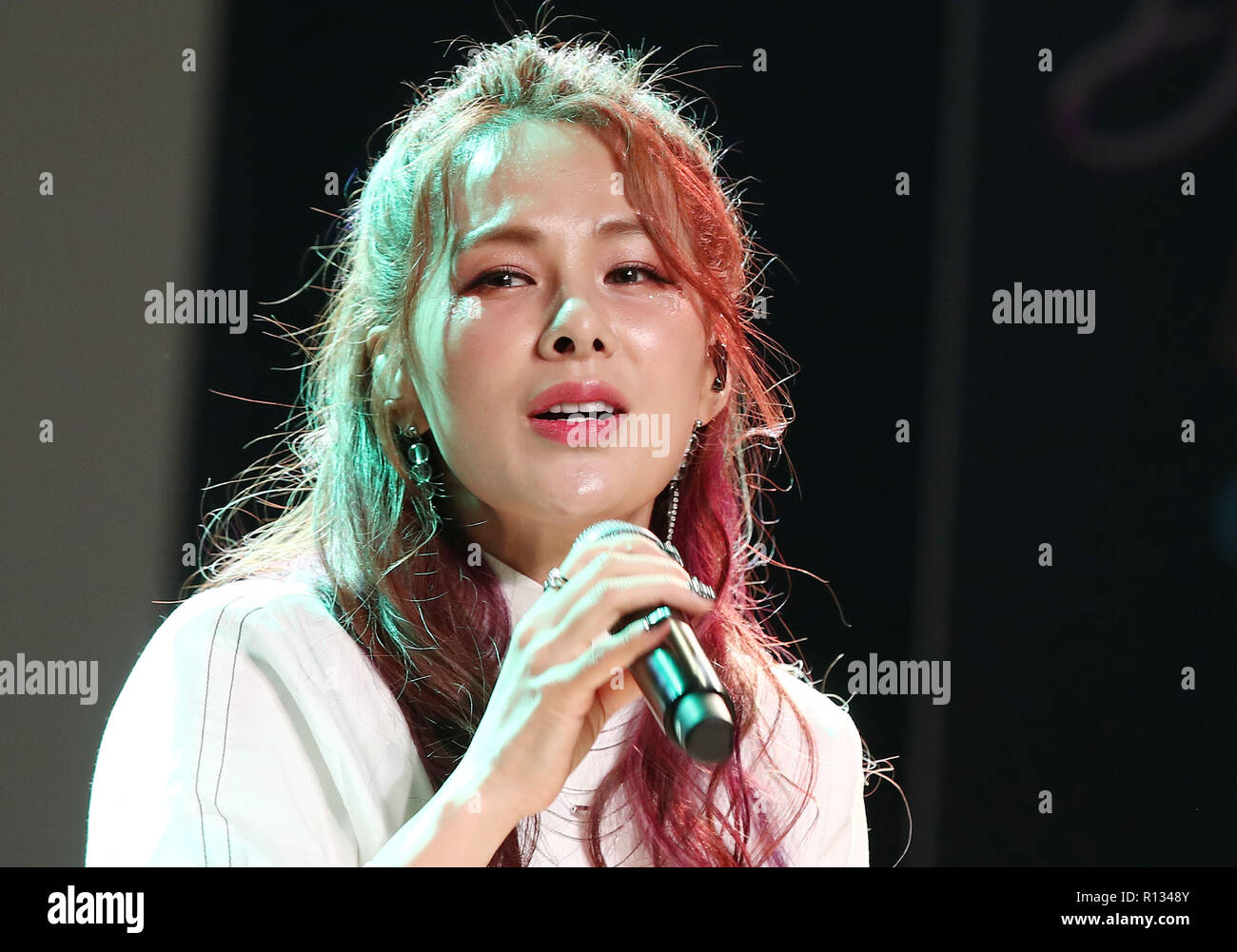 09Th Nov, 2018. S. singer coréen Chae Yeon chanteuse sud-coréenne Chae ...