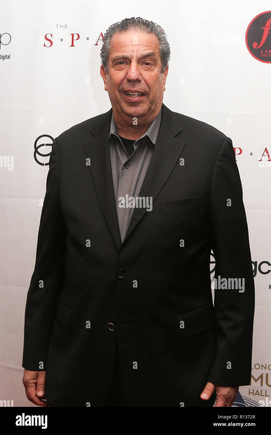 Jon bowzer Banque de photographies et d’images à haute résolution - Alamy