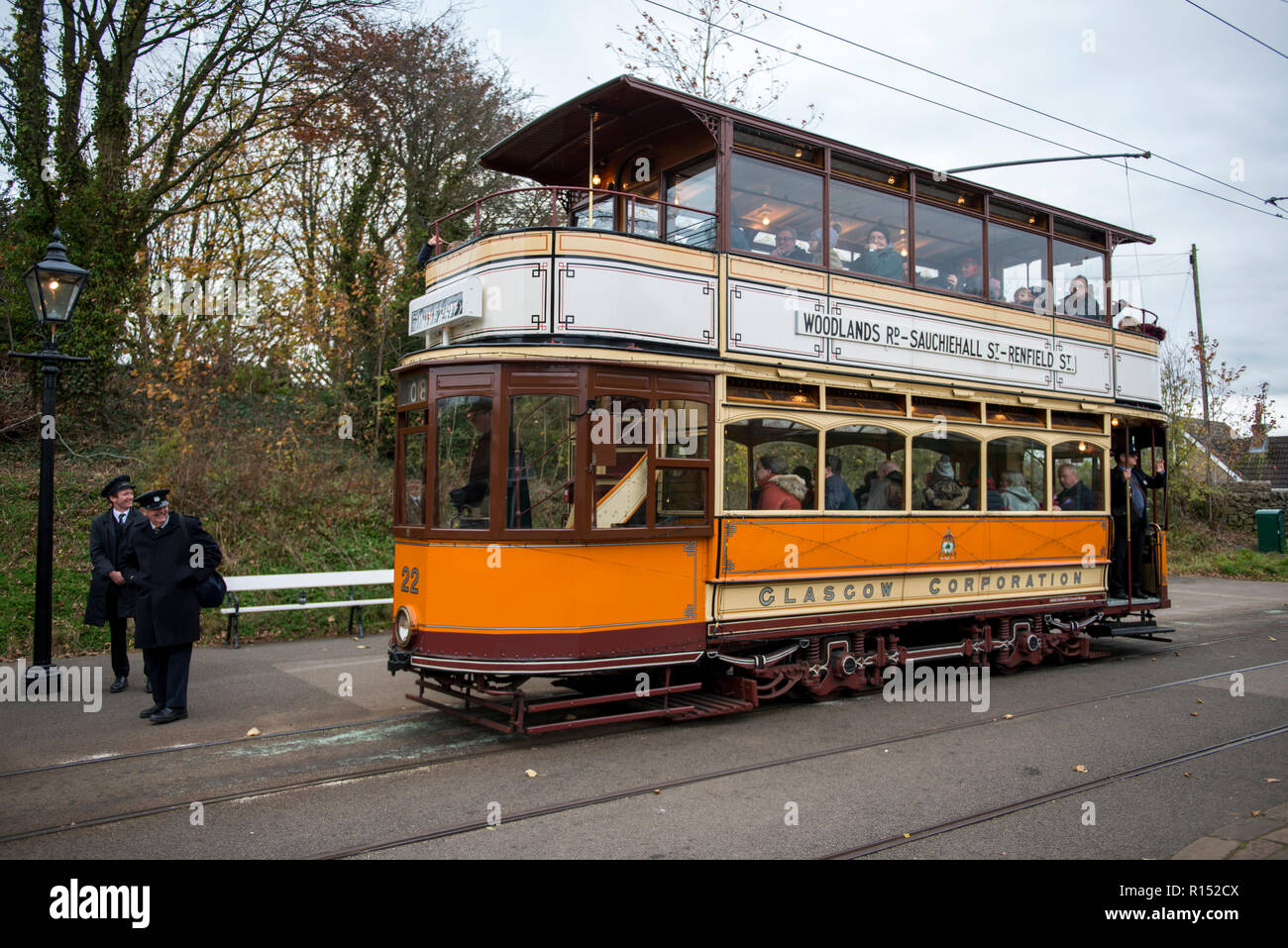 tramway-village-banque-de-photographies-et-d-images-haute-r-solution