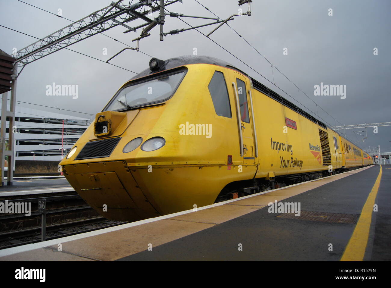 Nmt train Banque de photographies et d’images à haute résolution - Alamy