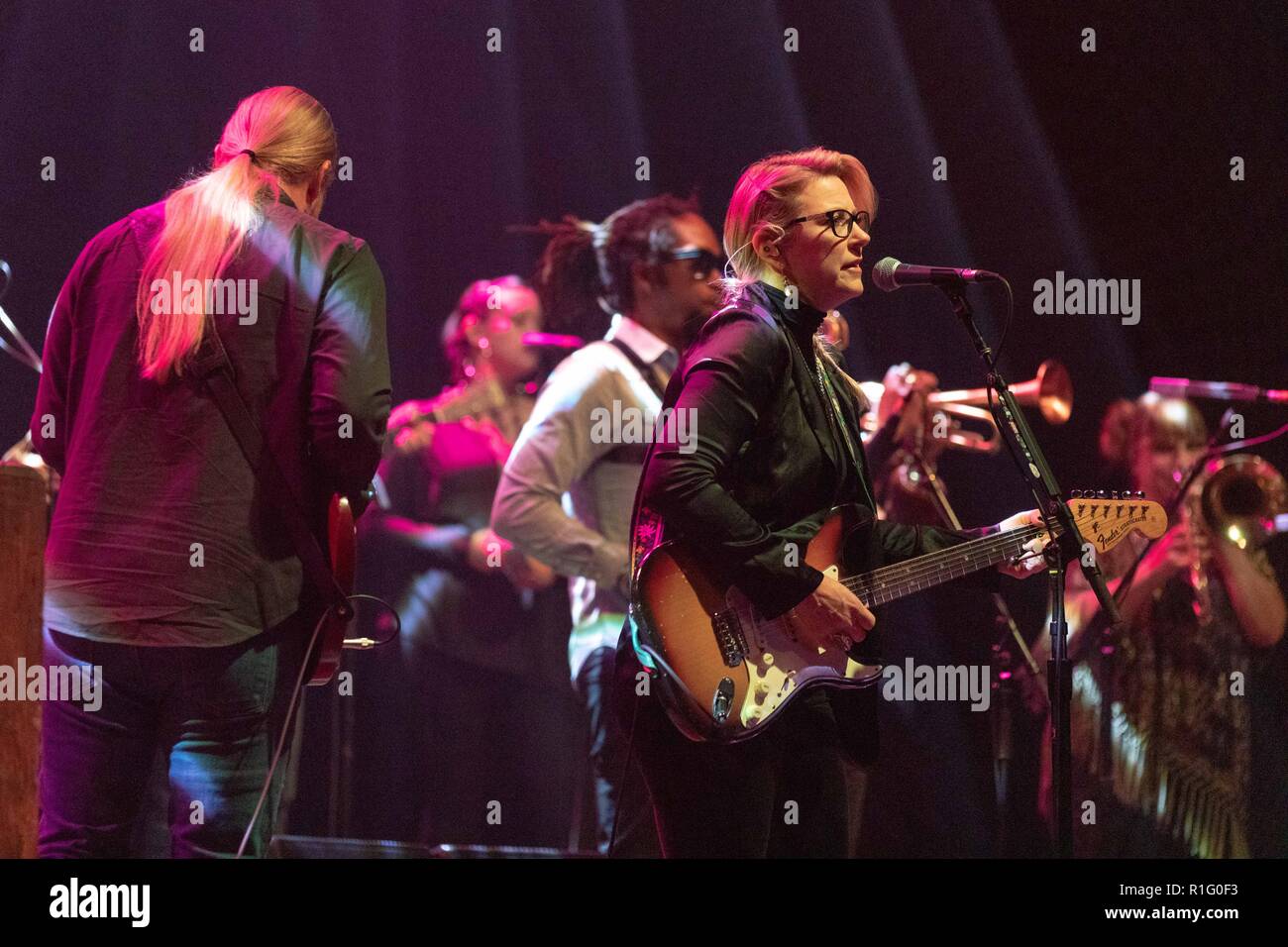 Tedeschi trucks Banque de photographies et d’images à haute résolution ...