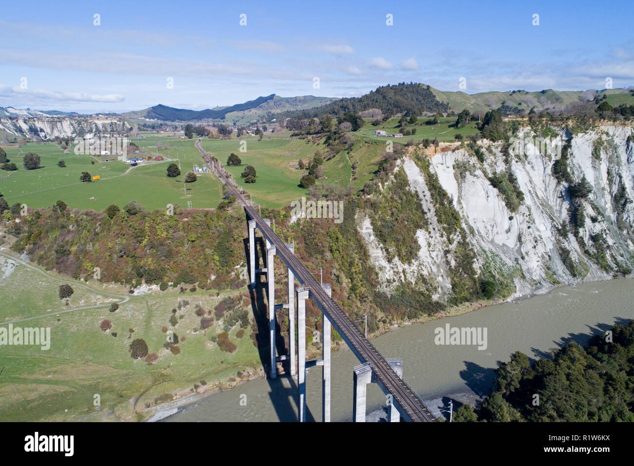 Mangaweka viaduc de chemin de fer, et Rangitikei River, près de ...