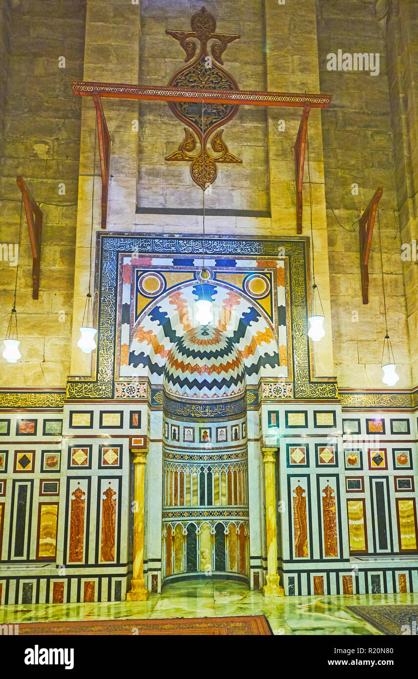 Le CAIRE, ÉGYPTE - Le 21 décembre 2017 : Le magnifique mausolée de ...