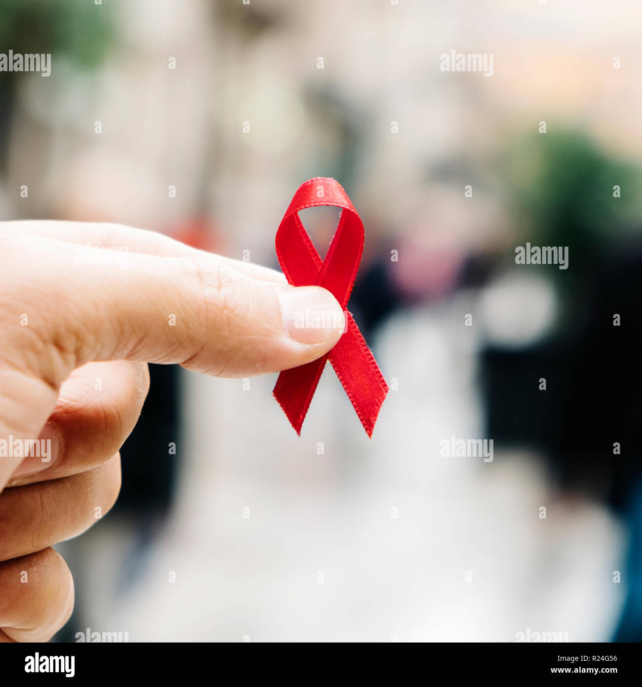 Libre d'un ruban rouge pour la sensibilisation à la lutte contre le ...