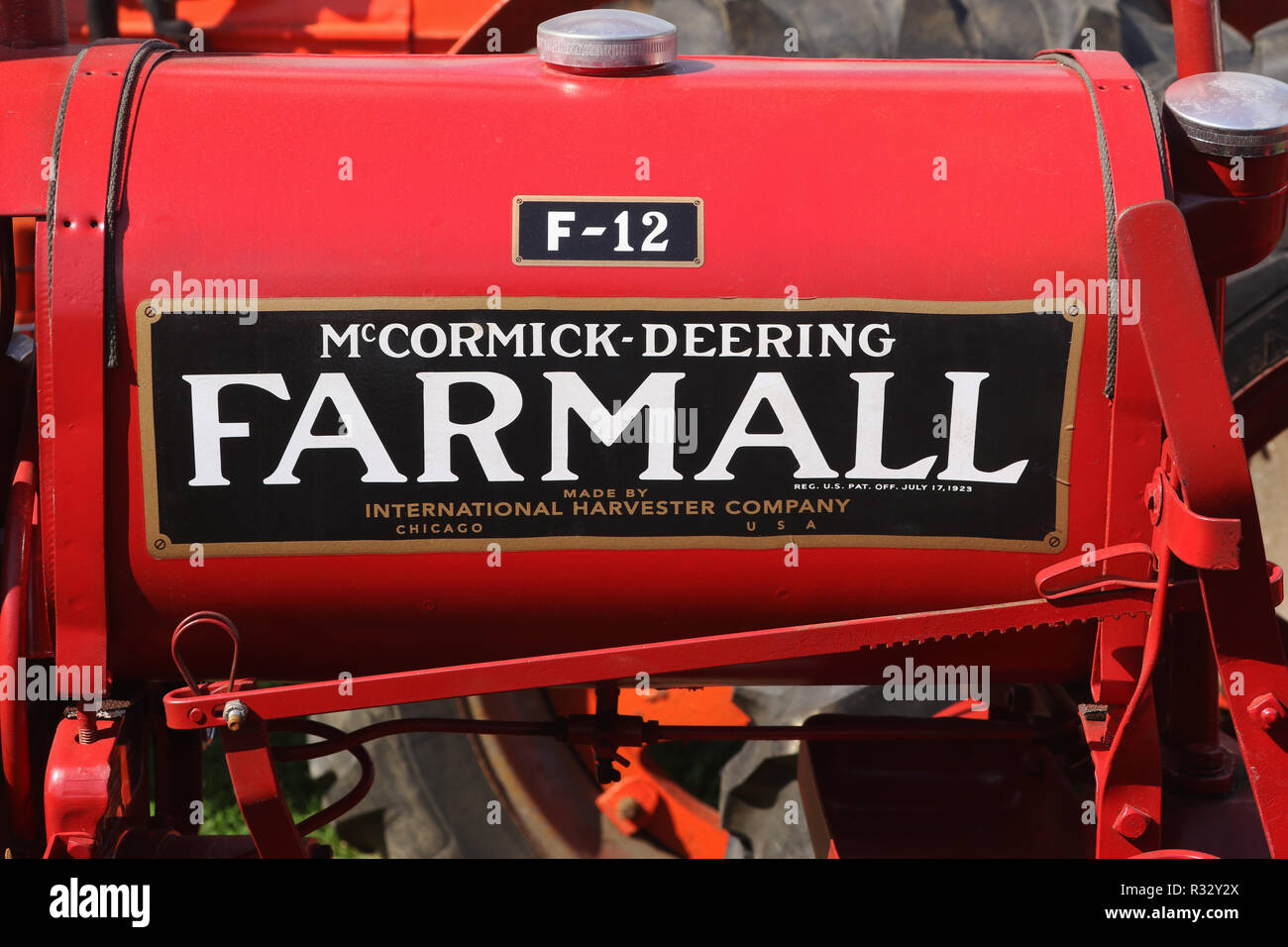 Logo mccormick deering Banque de photographies et d’images à haute ...
