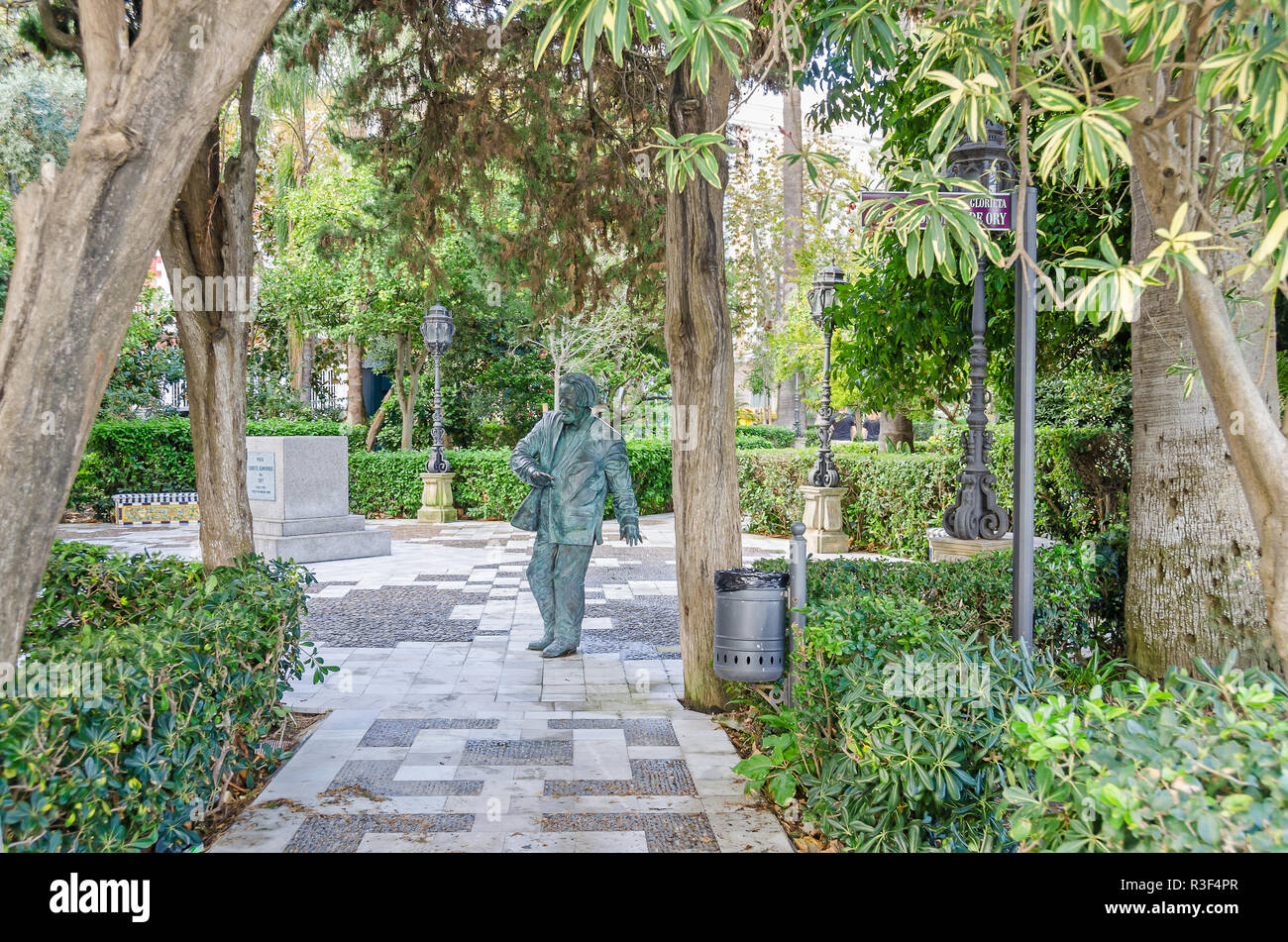 Avant garde moderniste Banque de photographies et d’images à haute ...