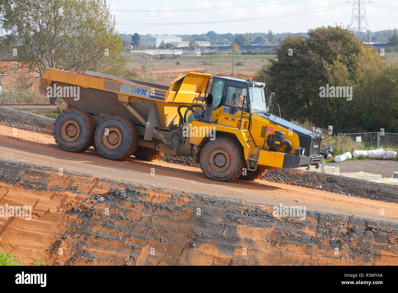 Komatsu hm300 dumper truck Banque de photographies et d’images à haute ...