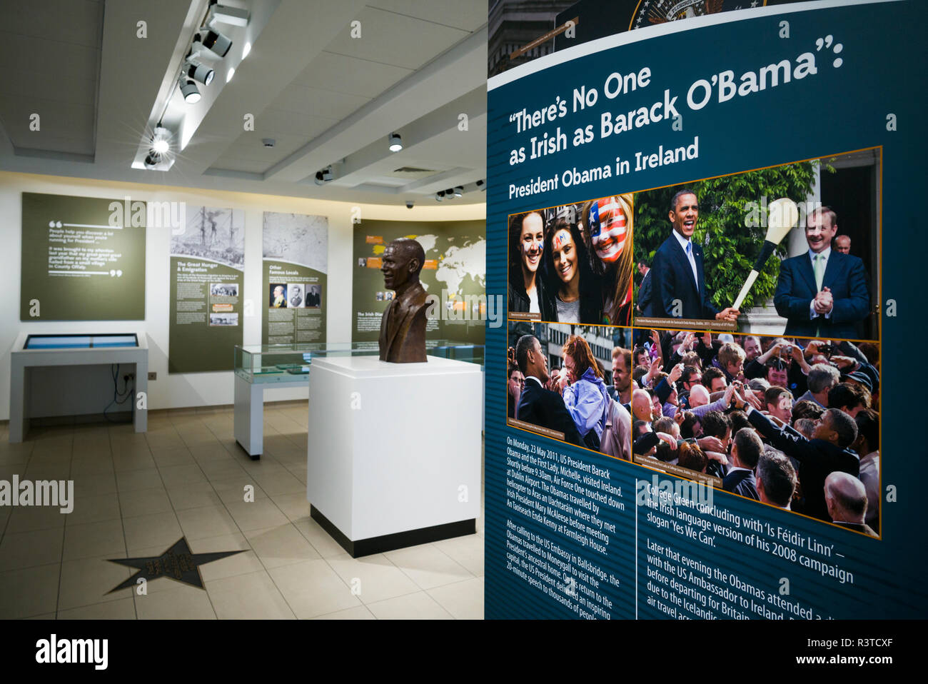 Barack obama statue Banque de photographies et d’images à haute ...