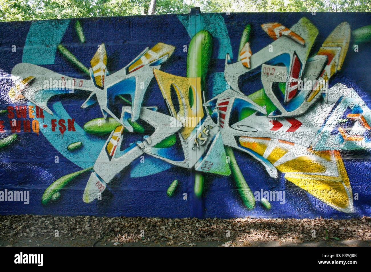 Graffiti street art Banque de photographies et d’images à haute résolution - Alamy