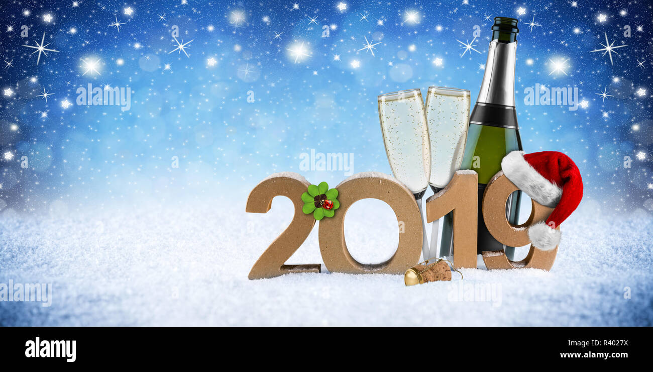 Bonne année 2019 nombre with santa hat trèfle à quatre feuilles de ...