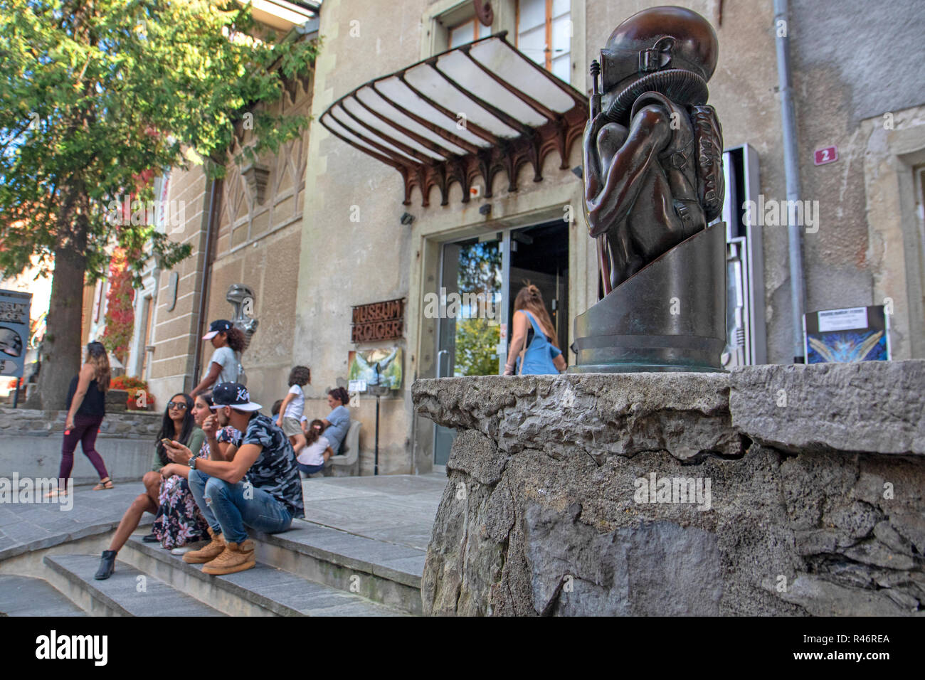 Giger museum switzerland Banque de photographies et d’images à haute ...