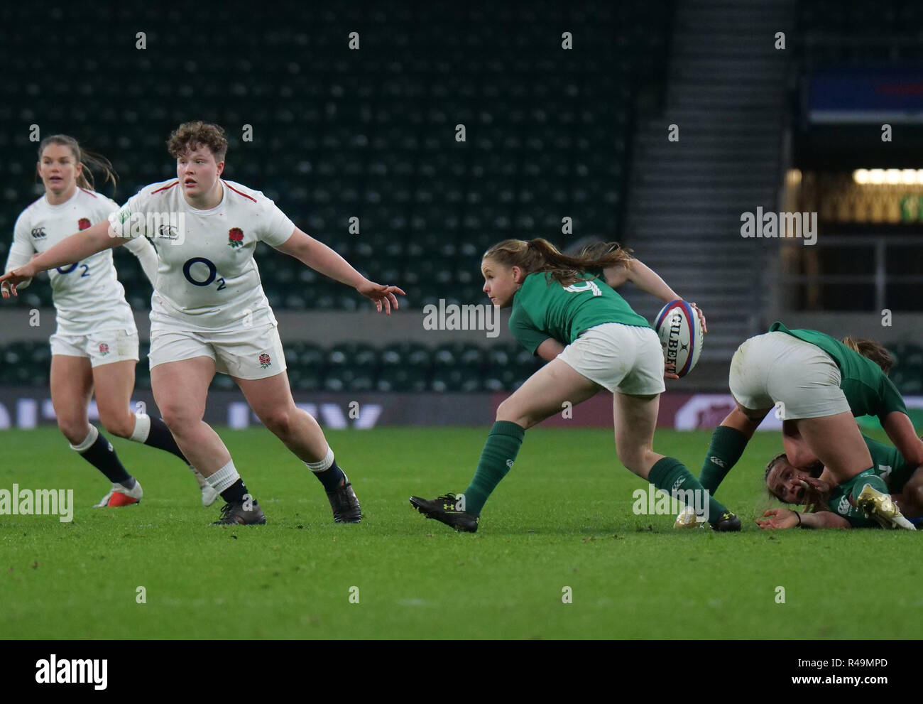 15 femmes Banque de photographies et d’images à haute résolution - Alamy