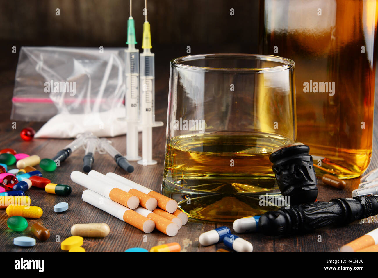 Substances psychotropes Banque de photographies et d’images à haute ...