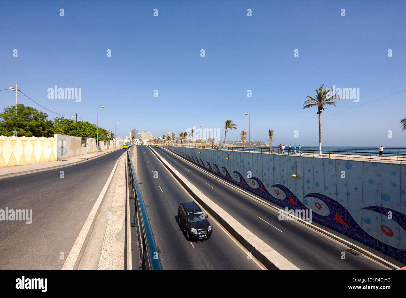 De la route de la corniche Banque de photographies et d’images à haute ...