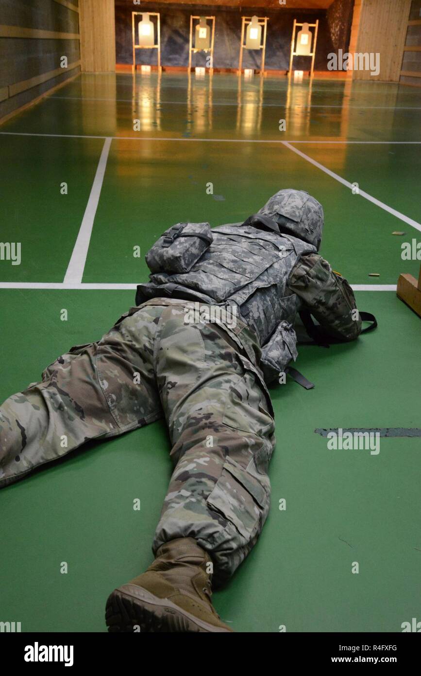 Le sergent de l'armée américaine. Jerrell D Knight, affecté à la 39e ...