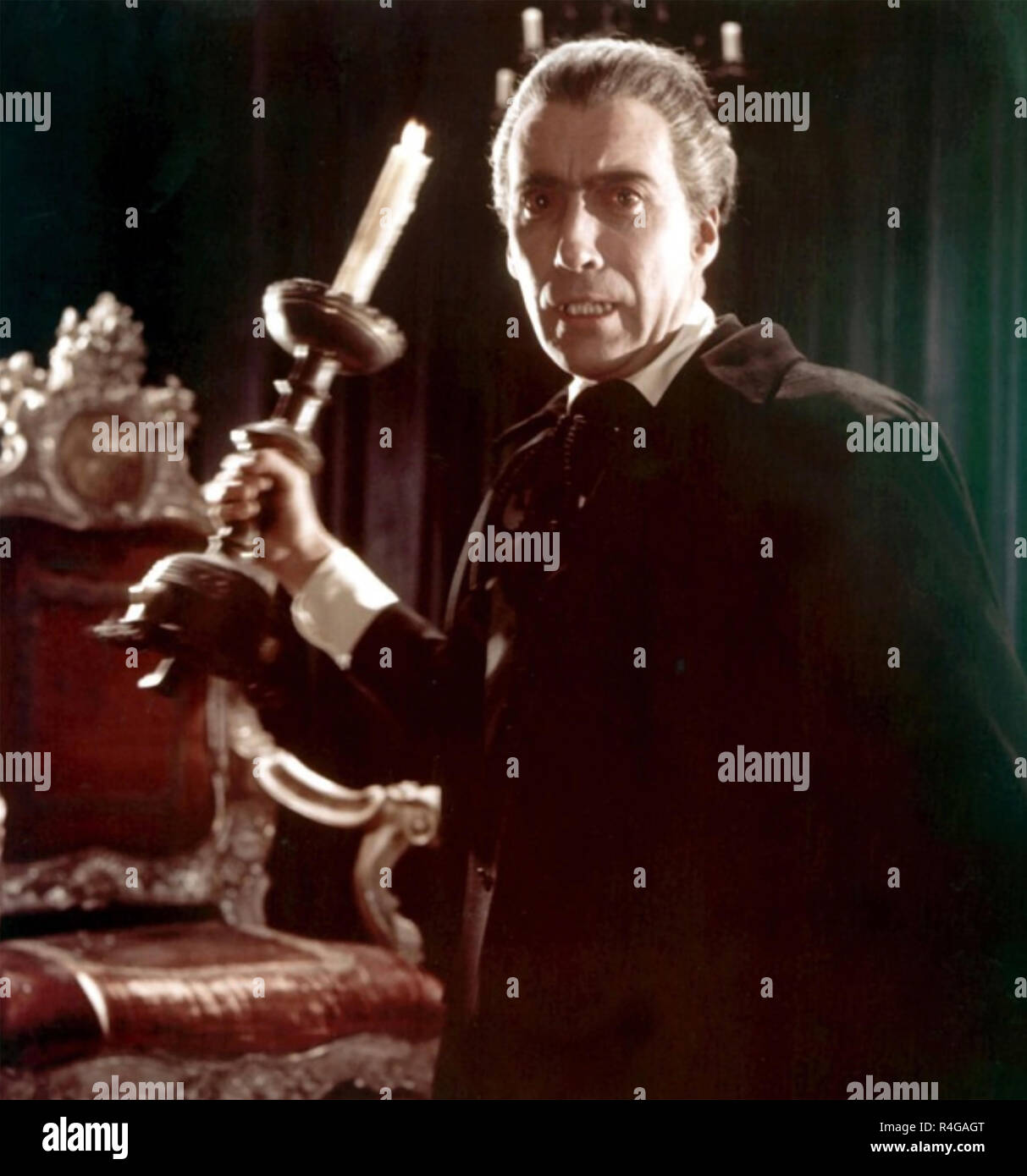 DRACULA (aka Horror of Dracula) 1958 Hammer Film avec Christopher Lee Photo Stock - Alamy