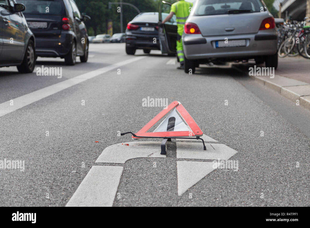 Triangle de signalisation Banque de photographies et d’images à haute ...