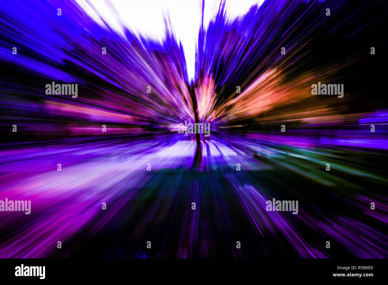 Explosion couleur Banque de photographies et d’images à haute ...