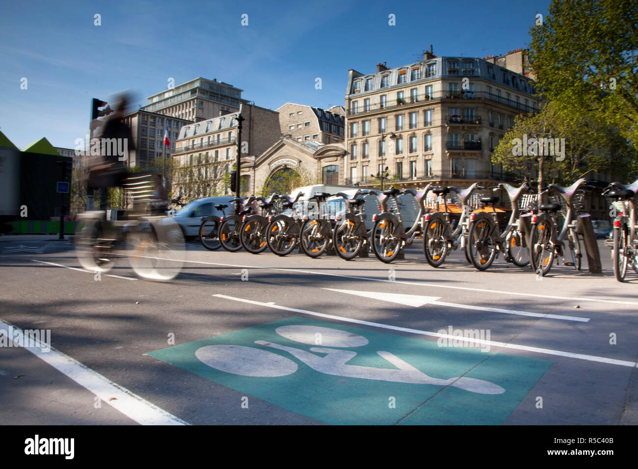Paris france cyclisme Banque de photographies et d’images à haute ...