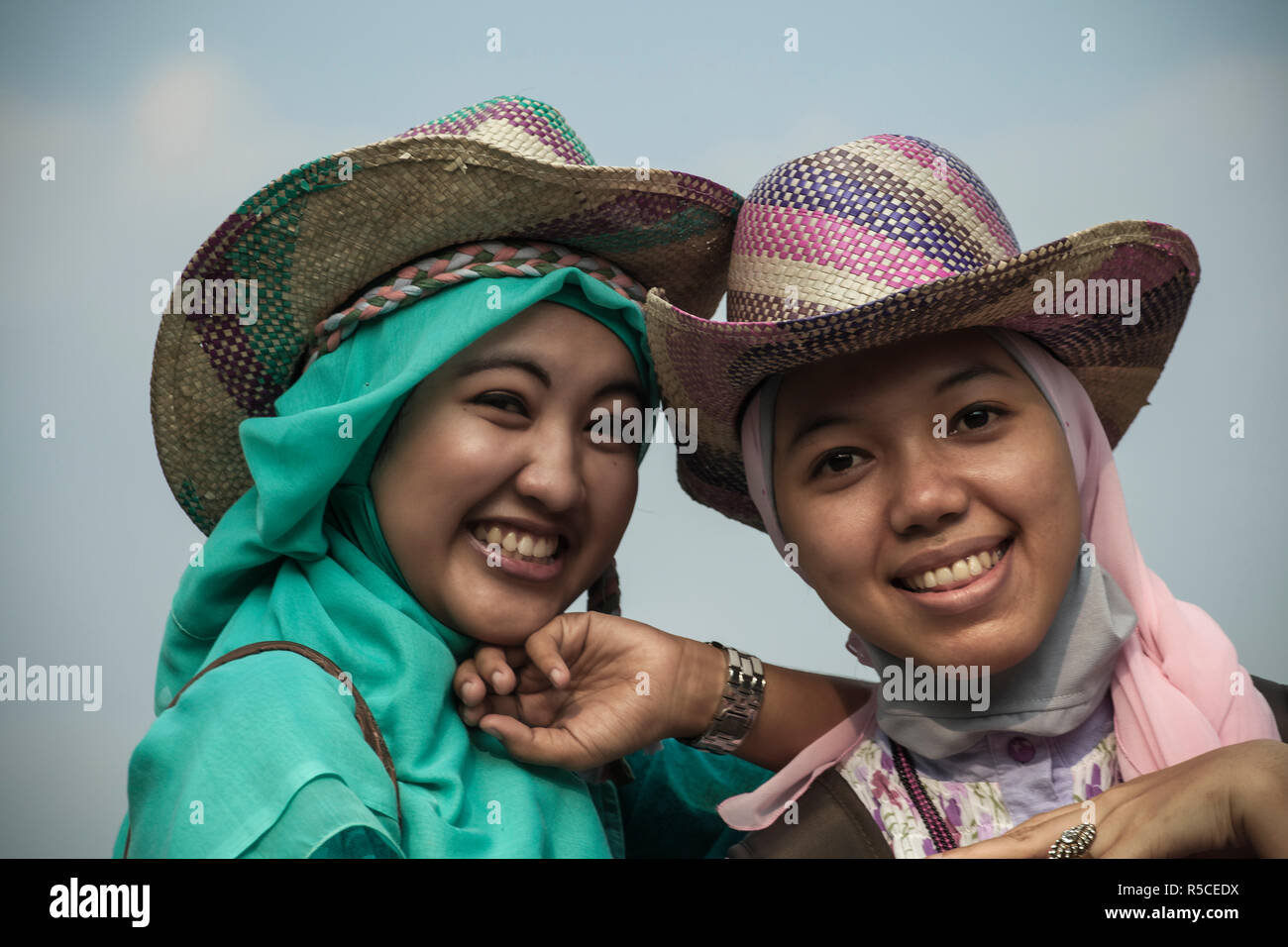 Deux filles javanaises Banque de photographies et d’images à haute ...