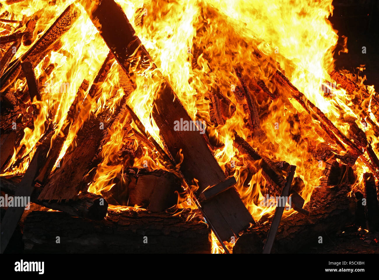 Source de feu Banque de photographies et d’images à haute résolution ...
