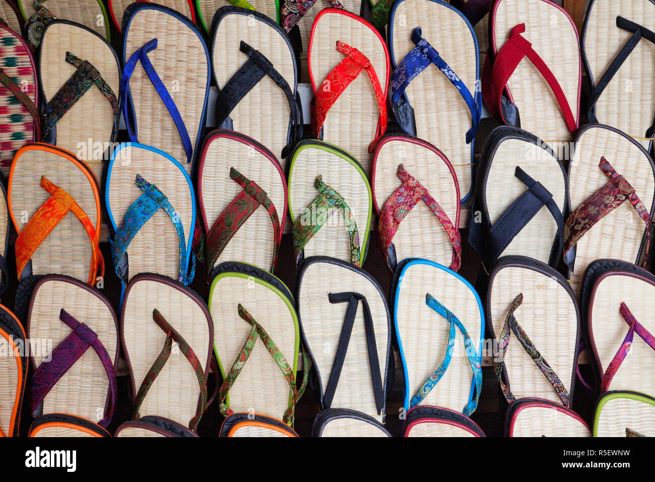 Asia vietnam hanoi sandals Banque de photographies et d’images à haute ...