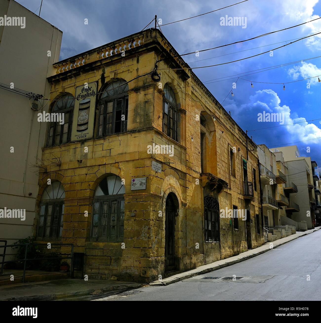Gorg borg olivier Banque de photographies et d’images à haute ...