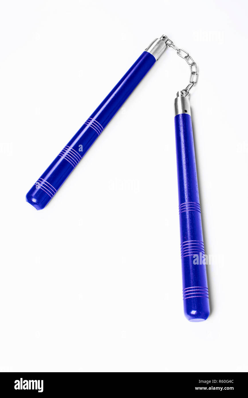 Kung fu nunchaku Banque d'images détourées - Alamy