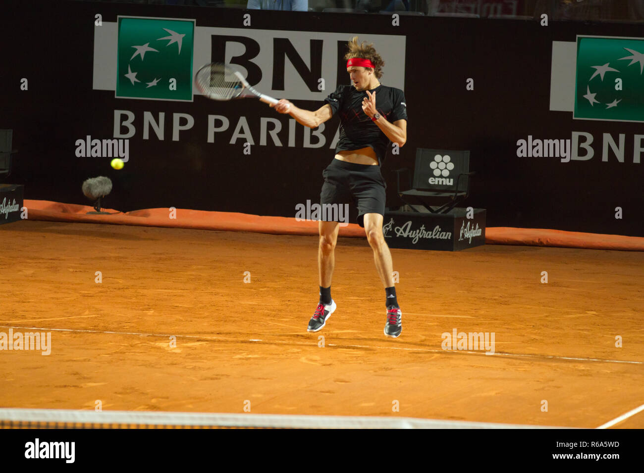 Tennis racket racquet wta Banque de photographies et d’images à haute ...